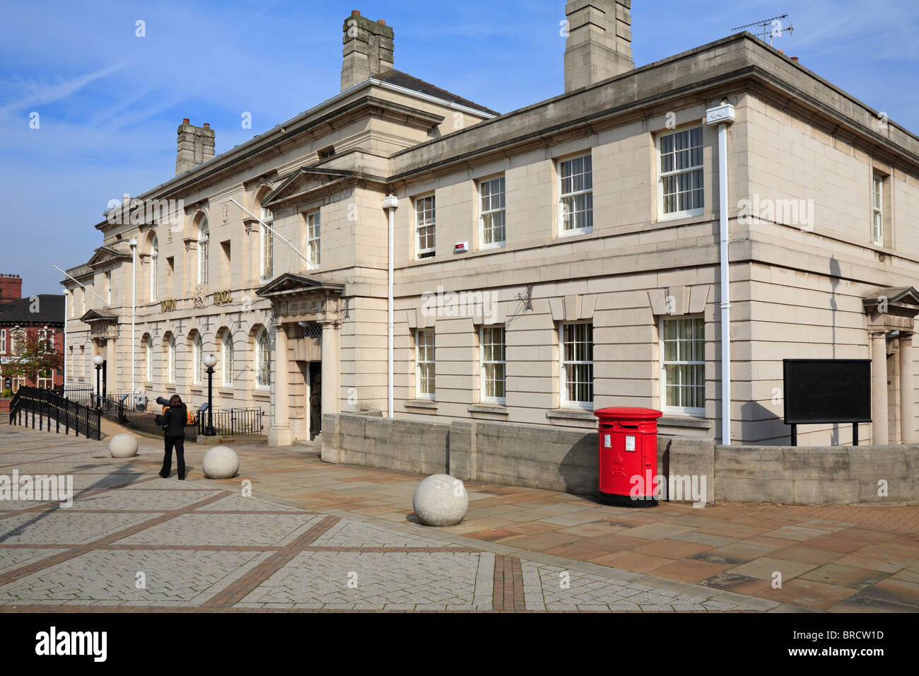 Rotherham town centre hi-res stock photography and images - Alamy