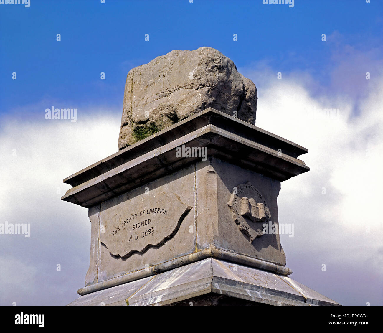 Treaty stone limerick hi-res stock photography and images - Alamy