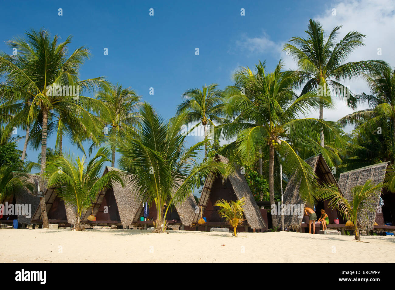 Koh samui beach huts hi-res stock photography and images - Alamy