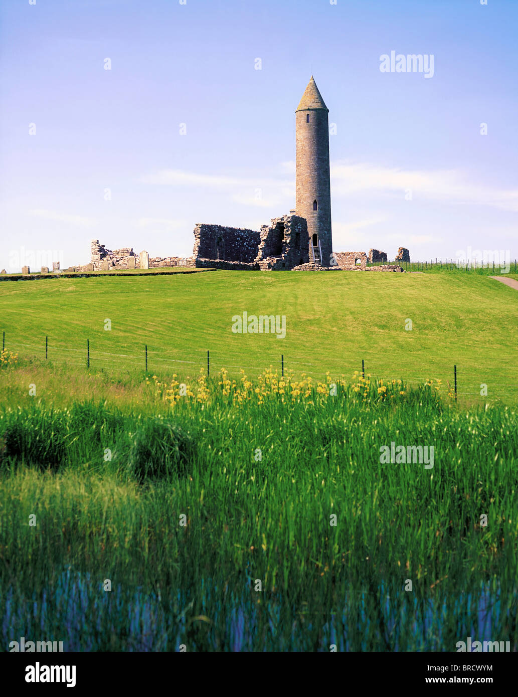 12th century buildings hi-res stock photography and images - Alamy