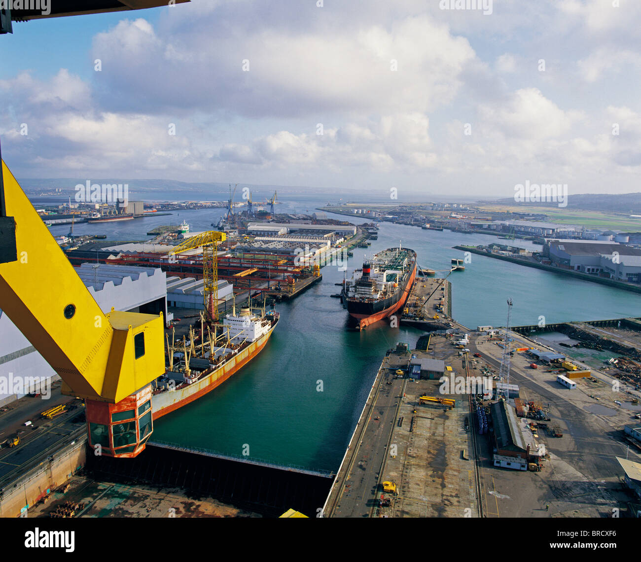 Shipbuilding, Harland & Wolf Shipyard, Belfast, Ireland Stock Photo - Alamy