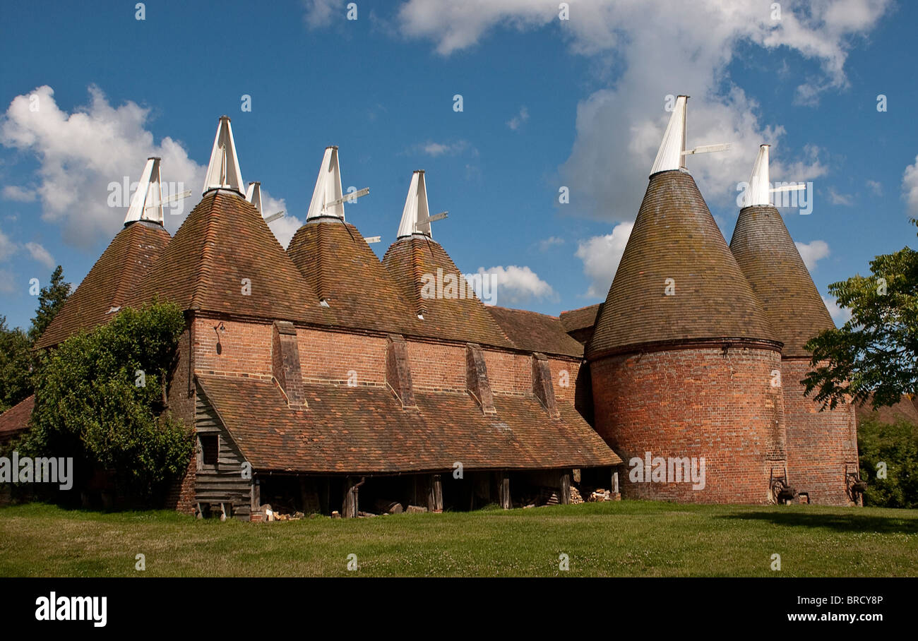 Oast Houses Kent England Stock Photo - Alamy