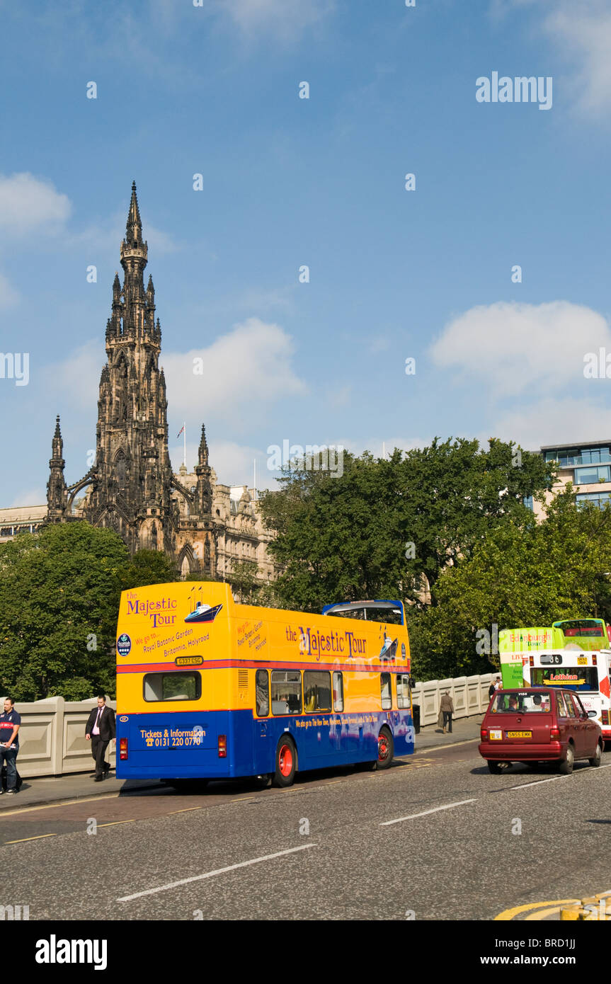 Waverley bridge hi-res stock photography and images - Alamy