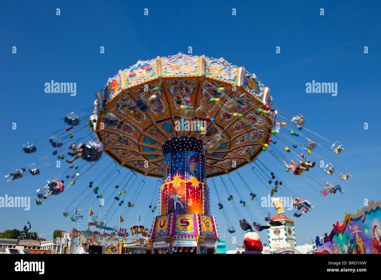 Chain carousel hi-res stock photography and images - Alamy