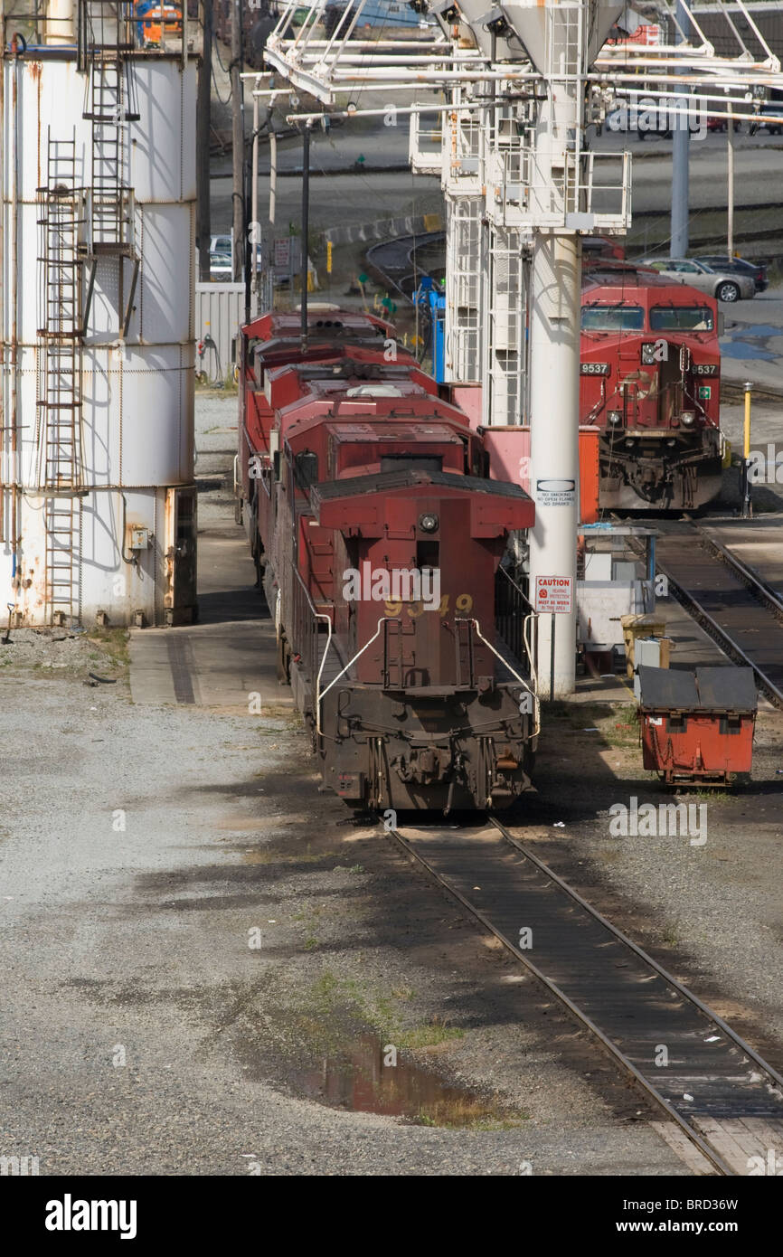 Canadian pacific rail locomotive hi-res stock photography and images ...