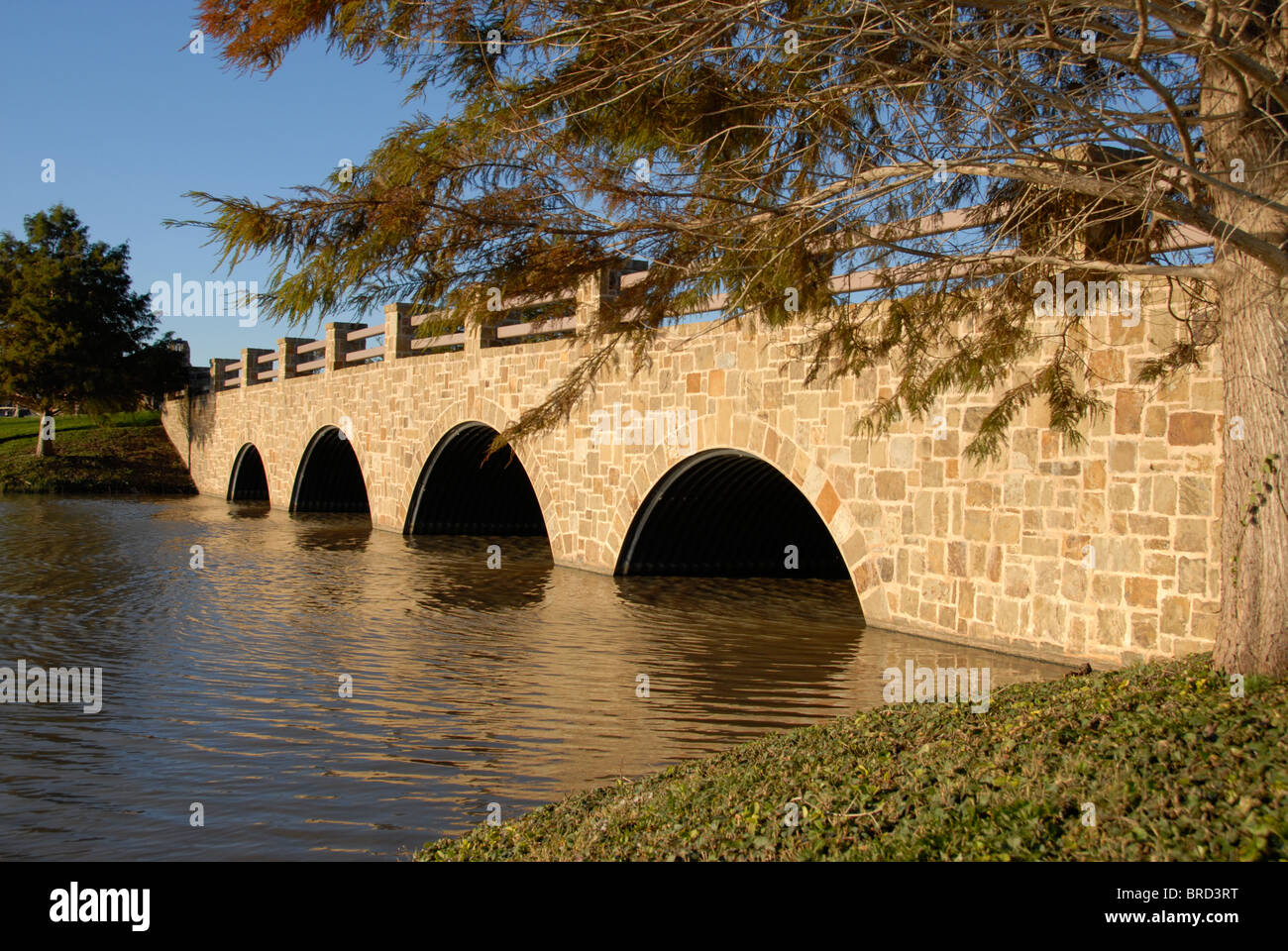 Bridge fence hi-res stock photography and images - Alamy