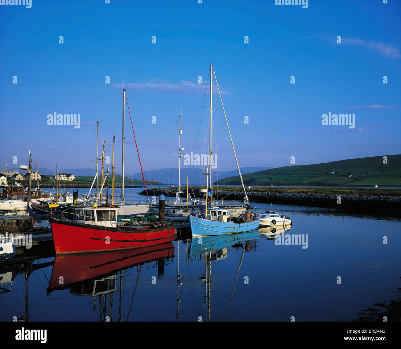 Dingle bars hi-res stock photography and images - Alamy