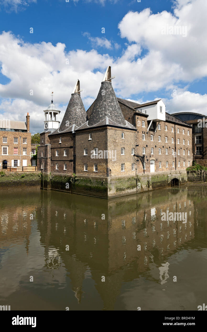 18th Century Water Mill East London High Resolution Stock Photography ...