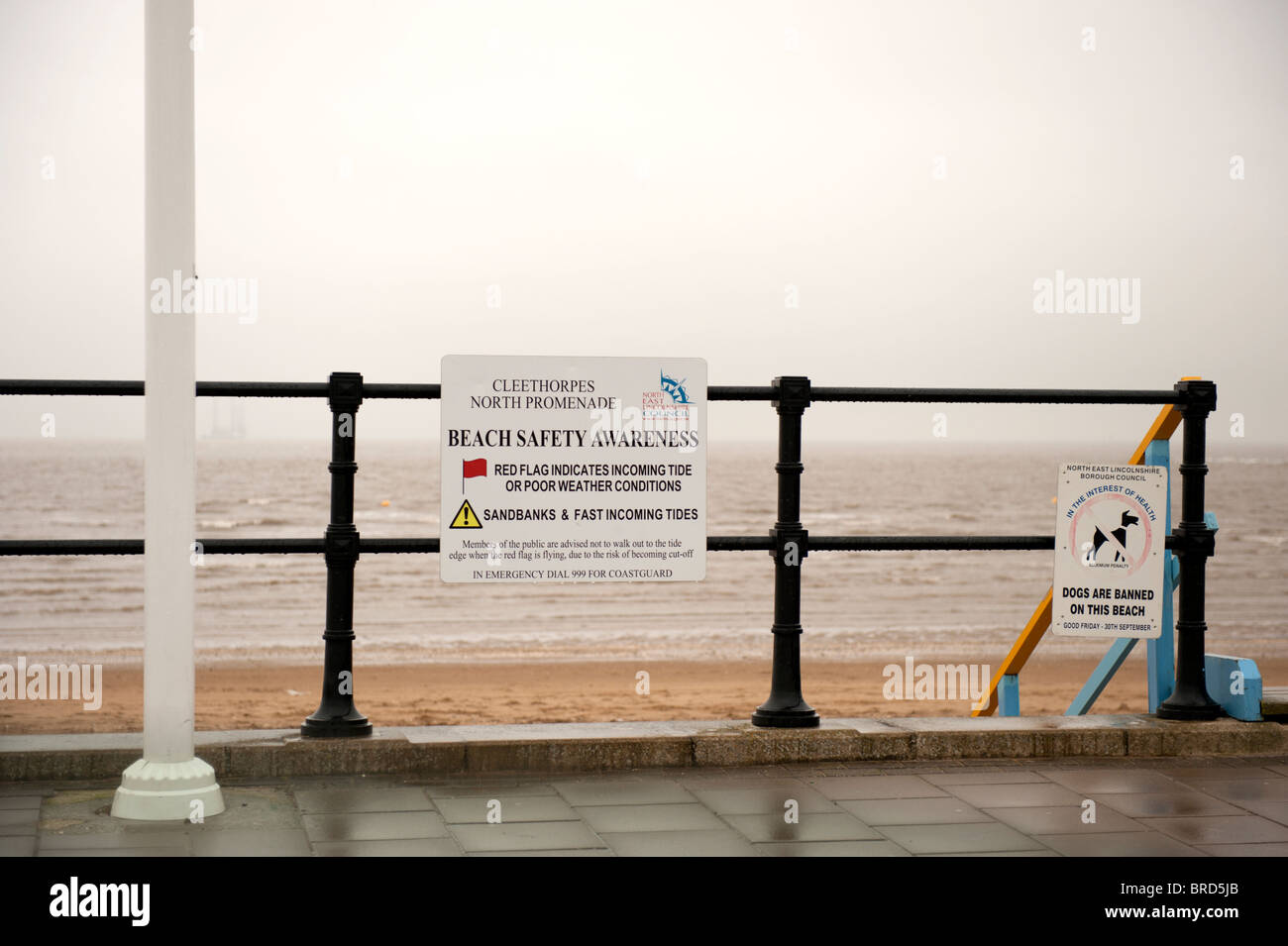 Safety sign beach hi-res stock photography and images - Alamy