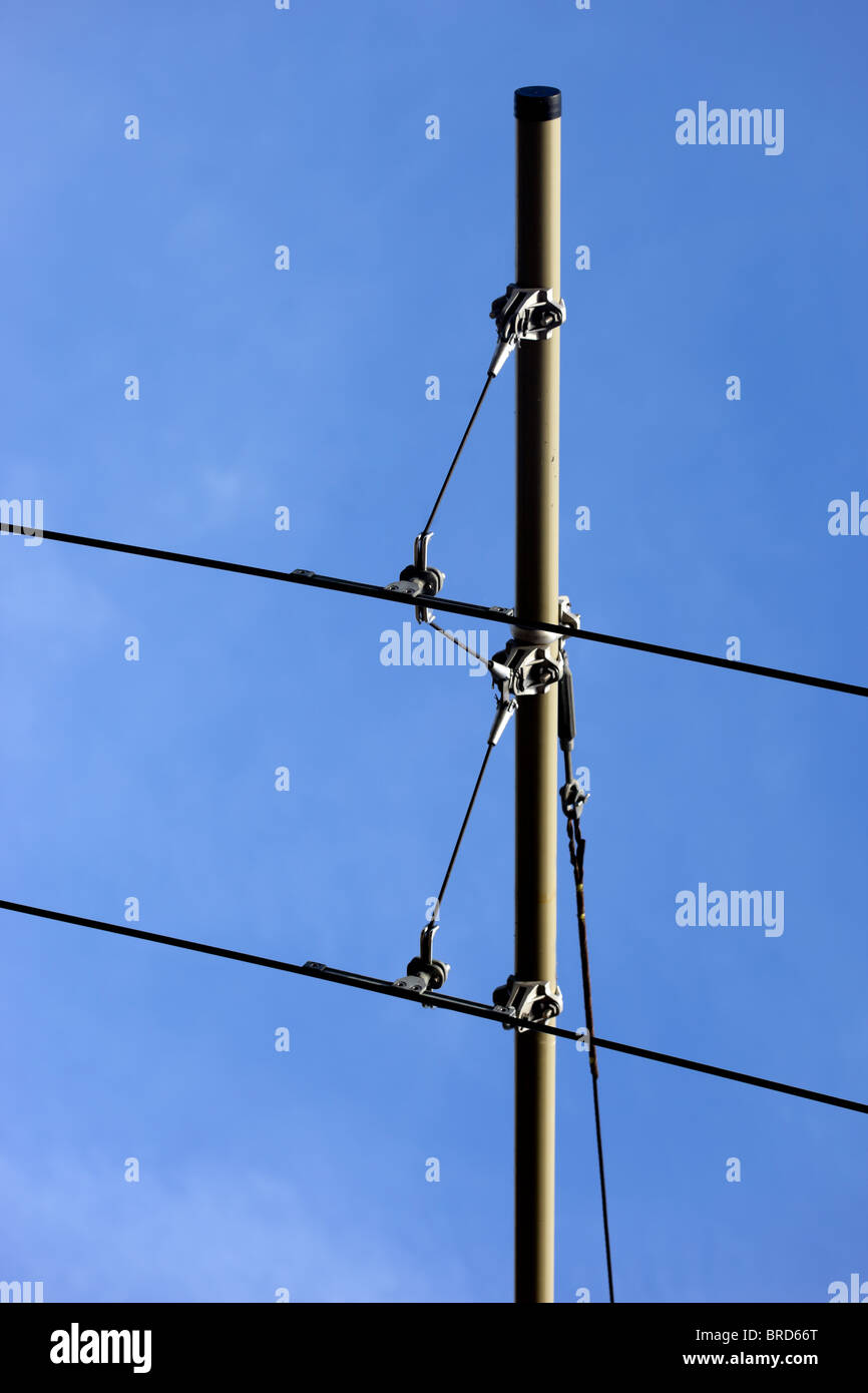 Electric bus wires hi-res stock photography and images - Alamy