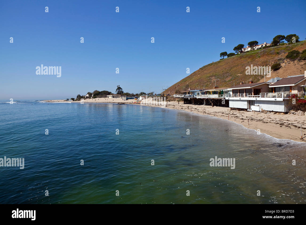 Malibu Bay near Surfrider beach on a clear calm morning Stock Photo - Alamy