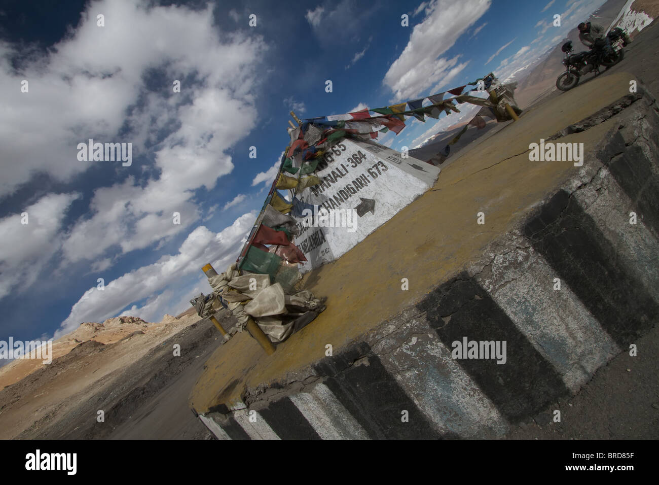 Tanglang La pass Stock Photo - Alamy