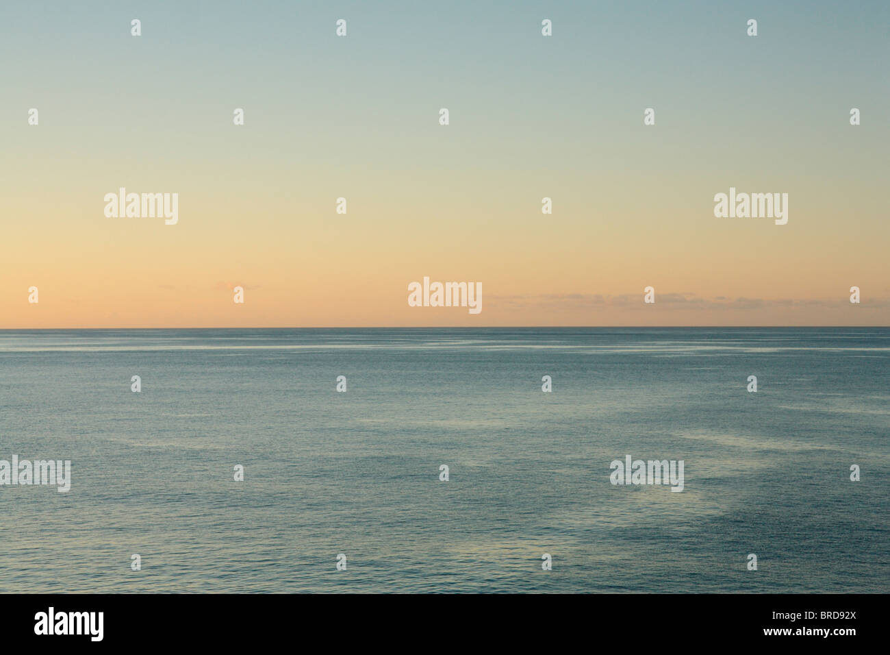 Serene ocean hi-res stock photography and images - Alamy