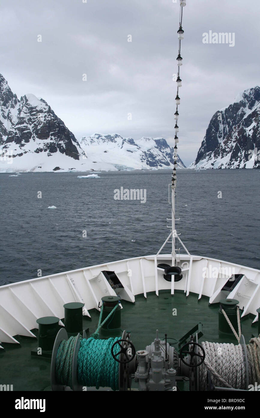 Bow of cruise ship, entering narrow channel, Lemaire Channel ...