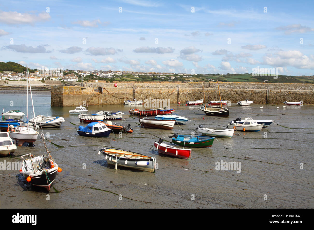 Anchorage of small boats hi-res stock photography and images - Alamy