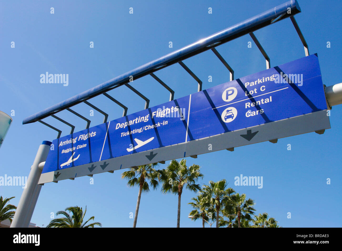 Airport traffic sign over carriageway Los Angeles USA Stock Photo - Alamy