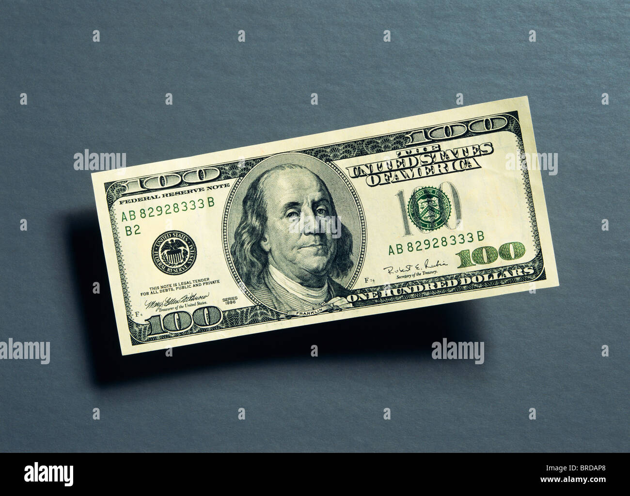 One 100 American Dollars note Stock Photo - Alamy