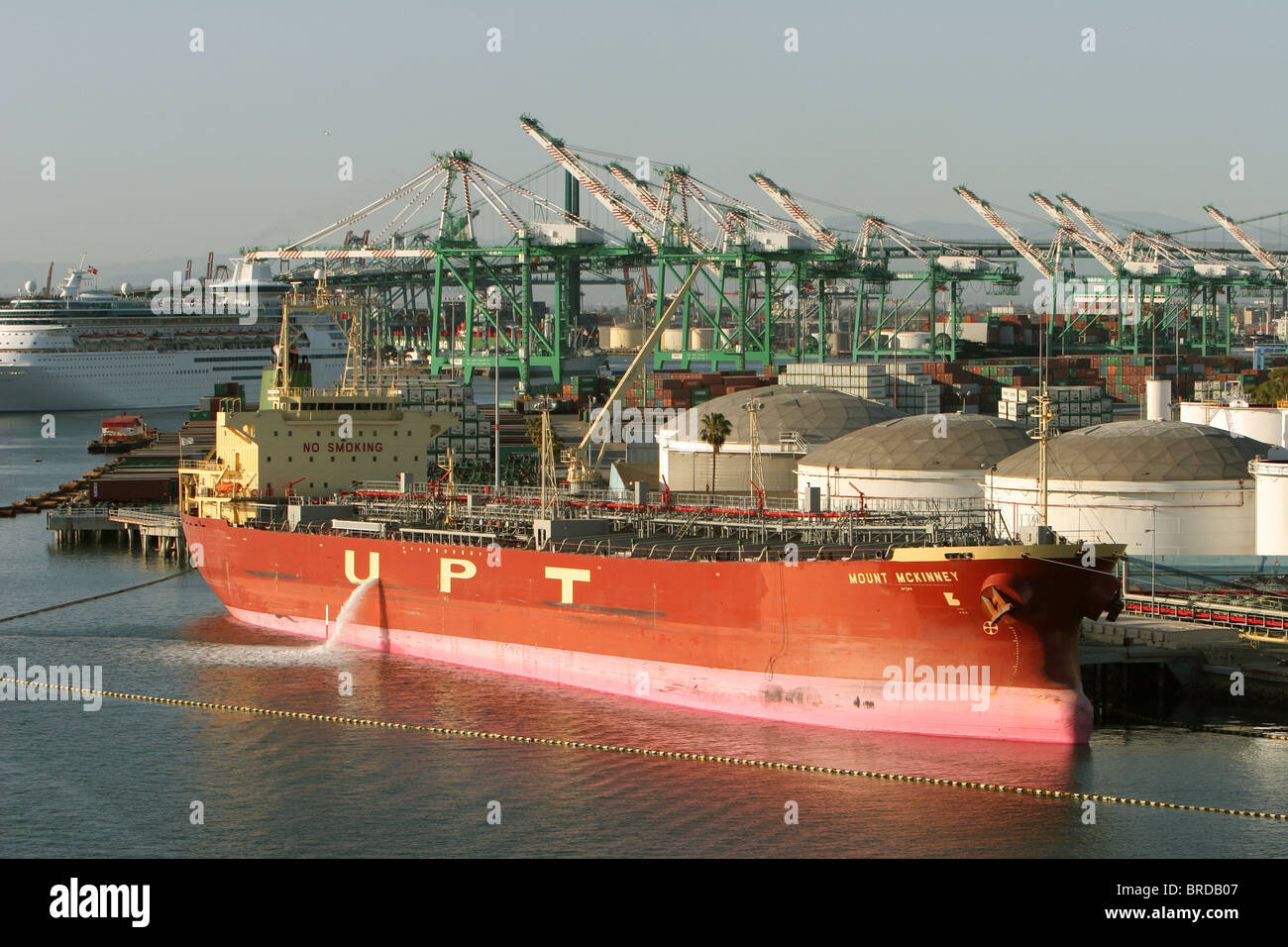 Protective boom hi-res stock photography and images - Alamy