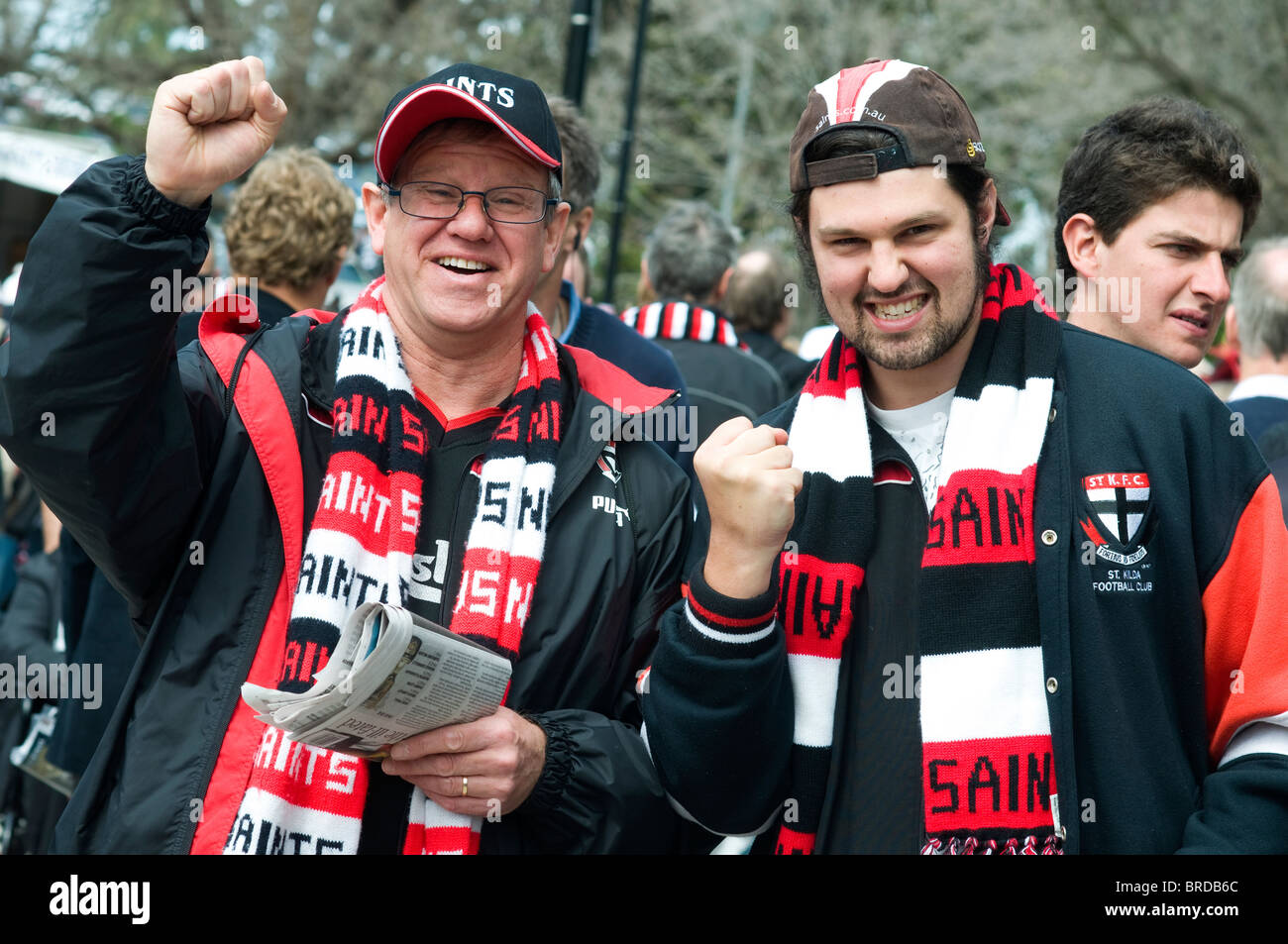 Australian Football League Grand Final supporters, Melbourne Cricket ...
