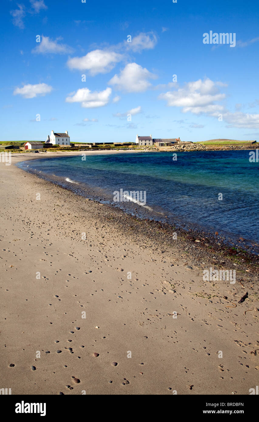 Beach coast sand sea shetland shore hi-res stock photography and images ...