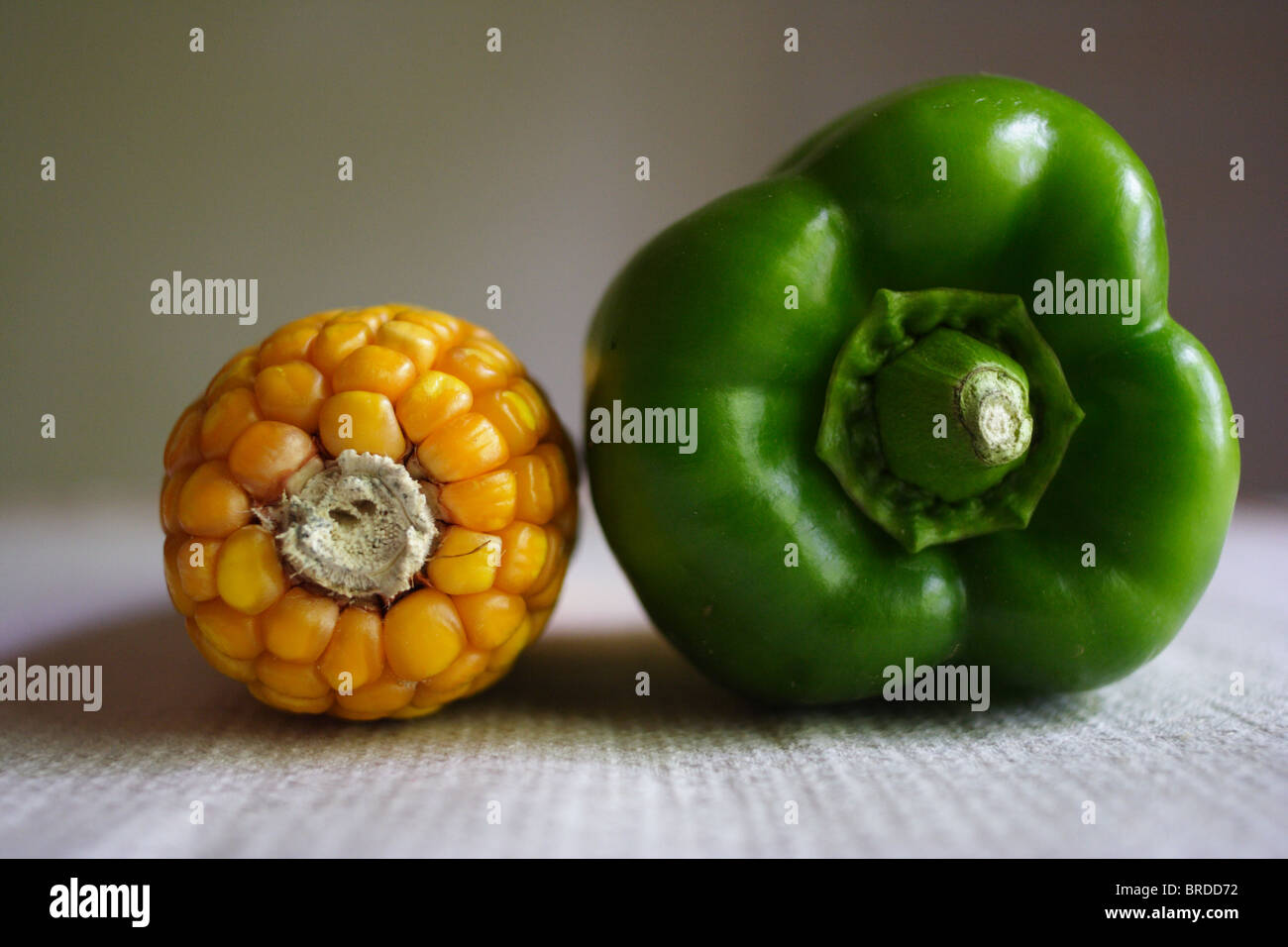 Green pepper corn hi-res stock photography and images - Alamy