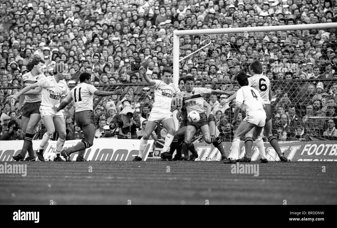 1987 fa cup final Black and White Stock Photos & Images - Alamy