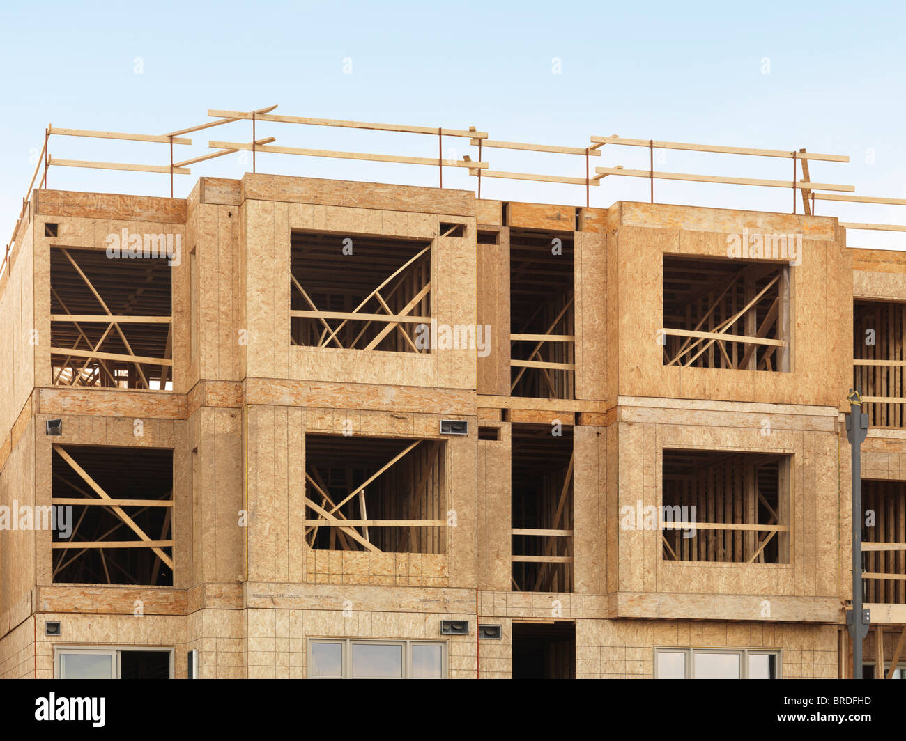 Three story building hi-res stock photography and images - Alamy