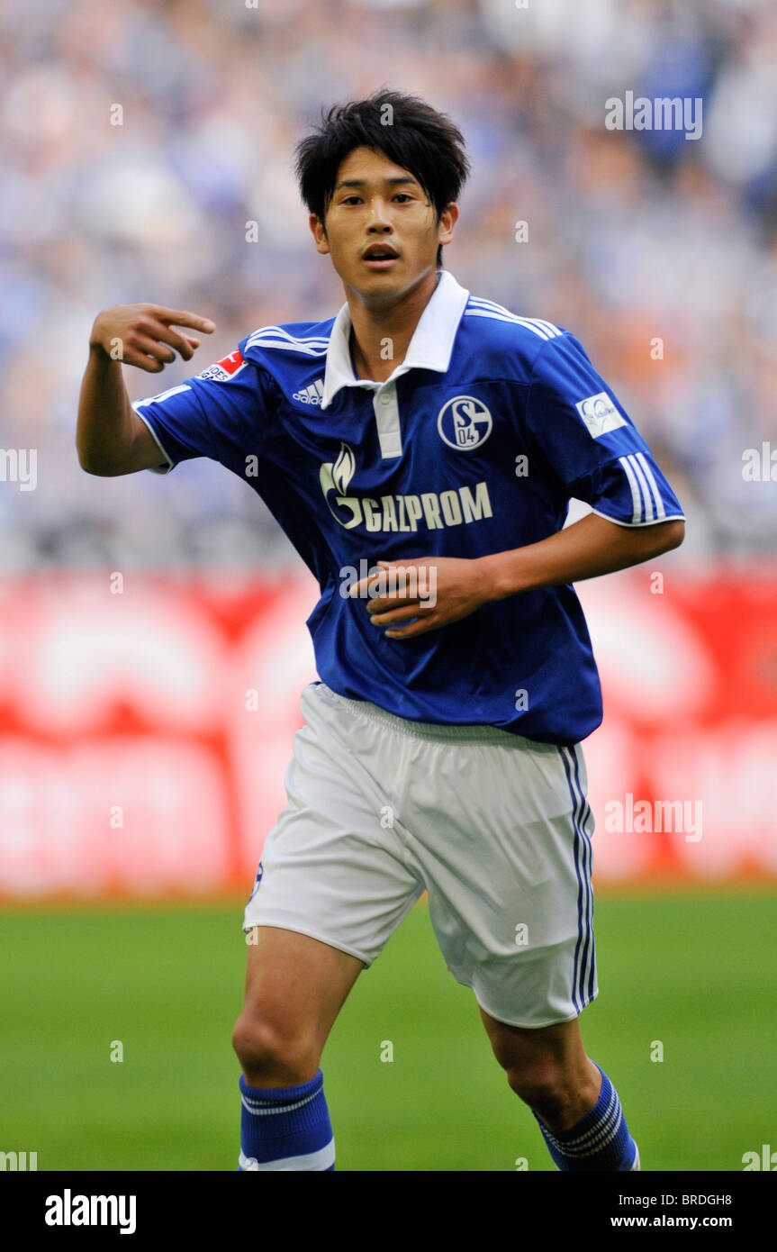 Atsuto UCHIDA, player for FC Schalke 04 german football Bundesliga ...