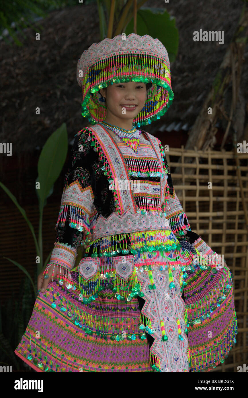 Hmong Wedding Clothes Stock Photo - Alamy