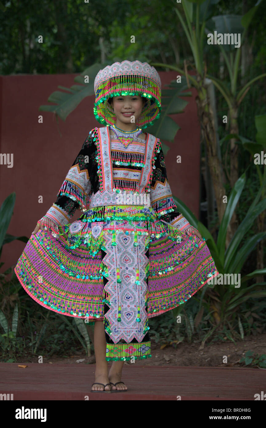 Hmong Wedding Clothes Stock Photo - Alamy