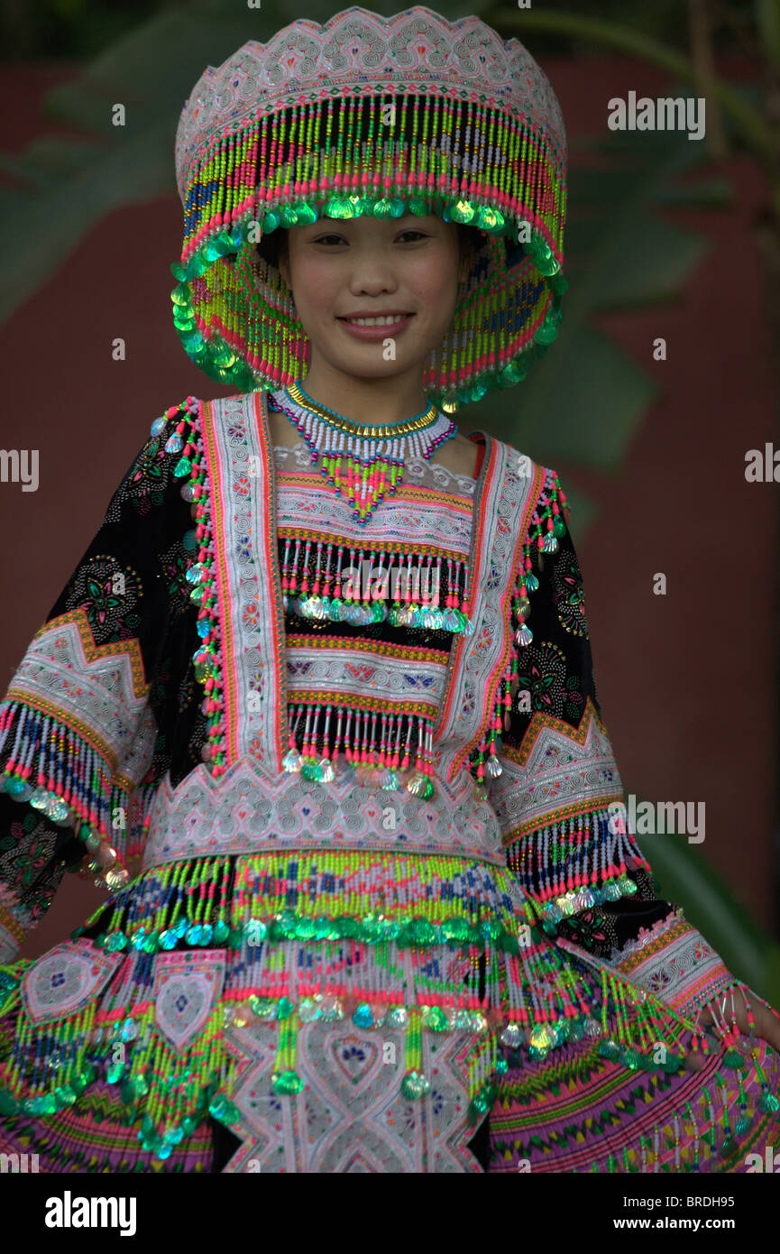 Hmong Wedding Clothes Stock Photo - Alamy