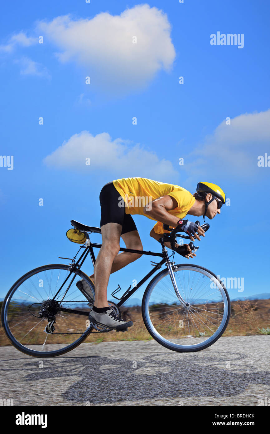 Road open to cycle hi-res stock photography and images - Alamy