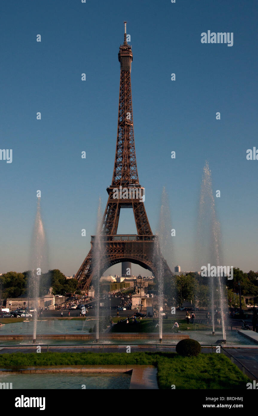 Eiffel tower shape hi-res stock photography and images - Alamy Eiffel tower shape hi-res stock photography and images - Alamy