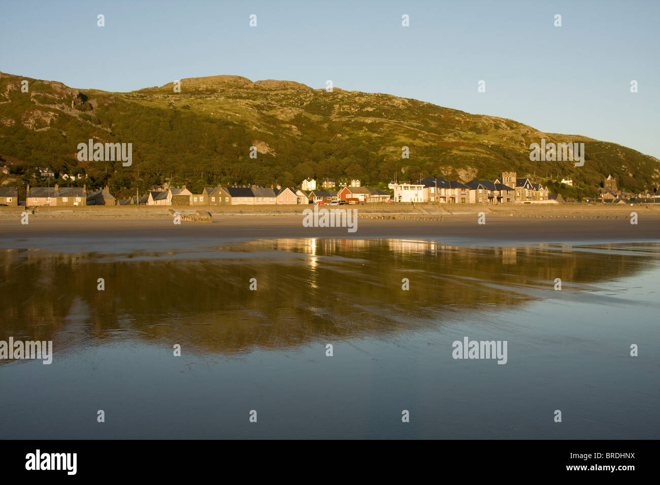 View of Barmouth Wales from the Beach Stock Photo - Alamy