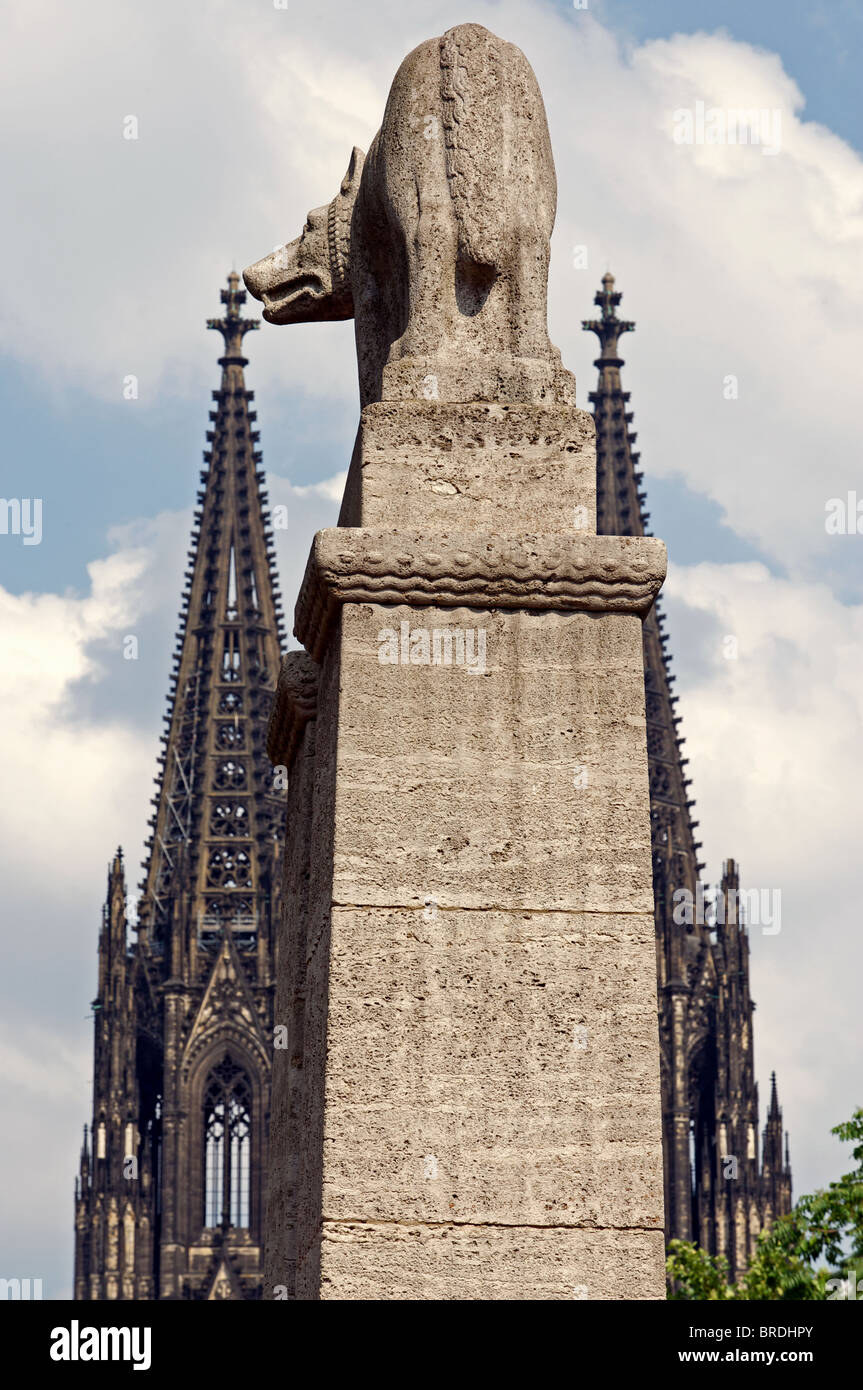 Roman Fountain, Cologne, Germany Stock Photo - Alamy
