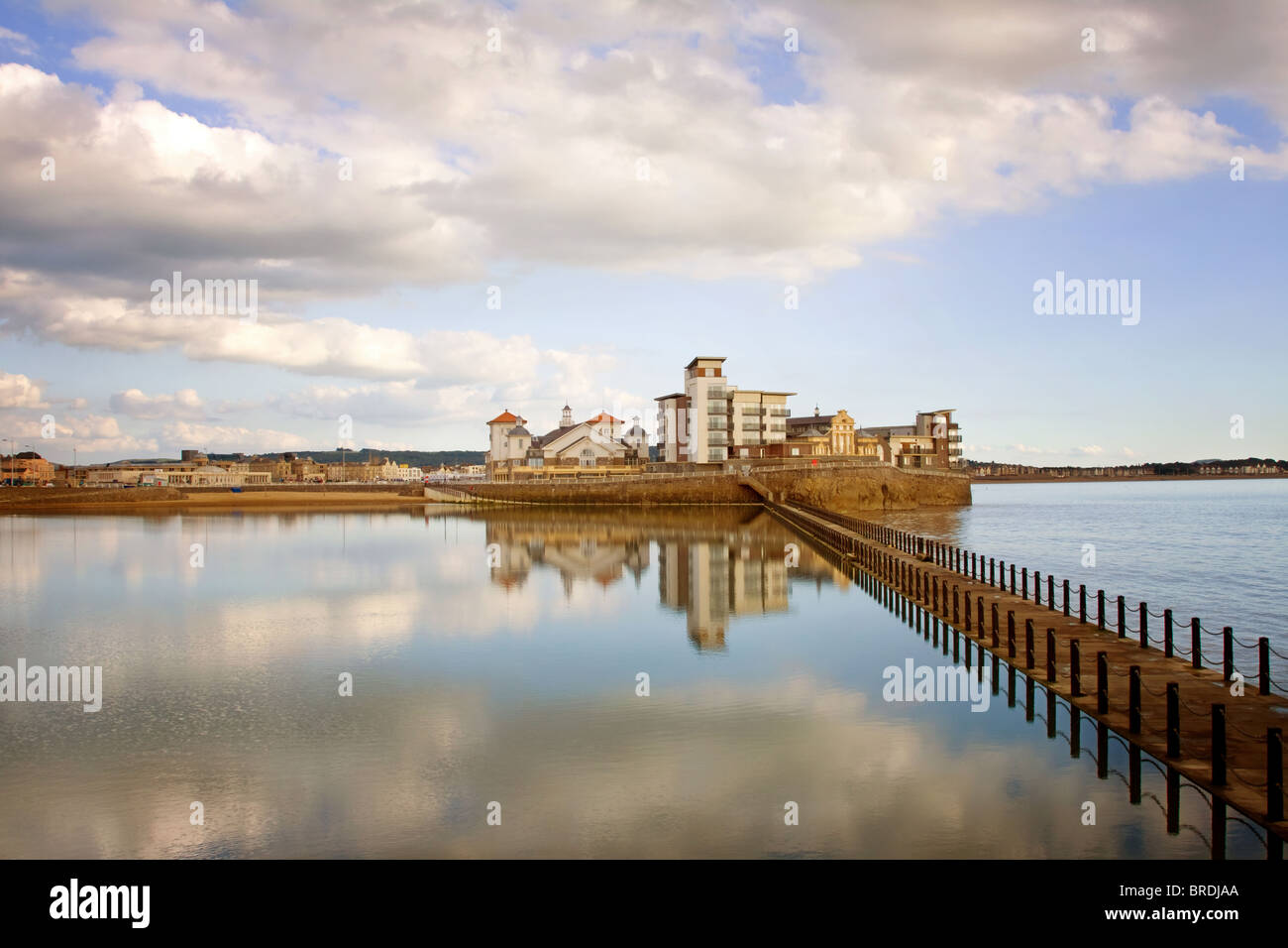 View of the Causeway across Marine Lake to Knightstone Island, Weston ...