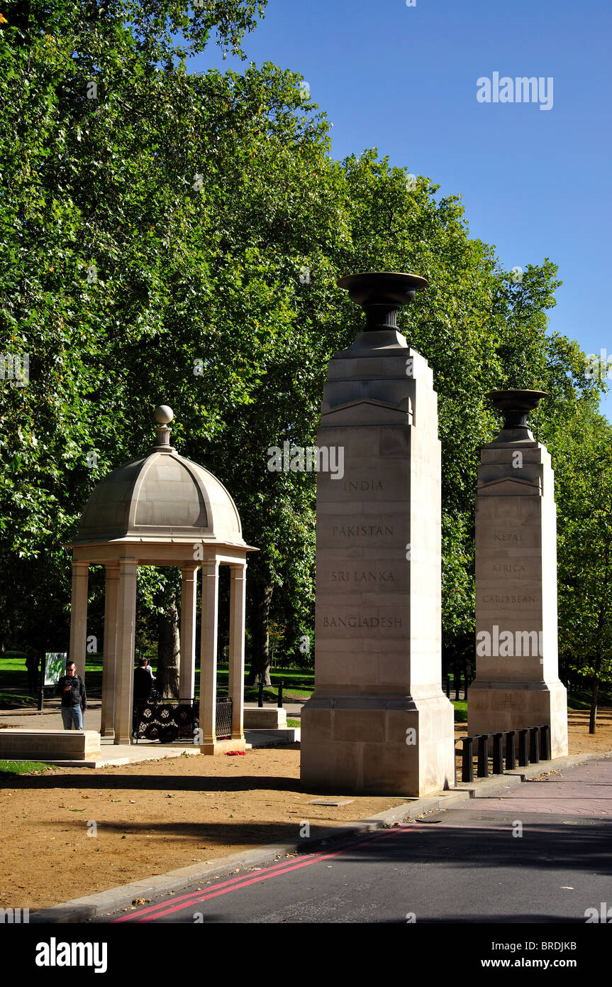 Commonwealth memorial gates hi-res stock photography and images - Alamy