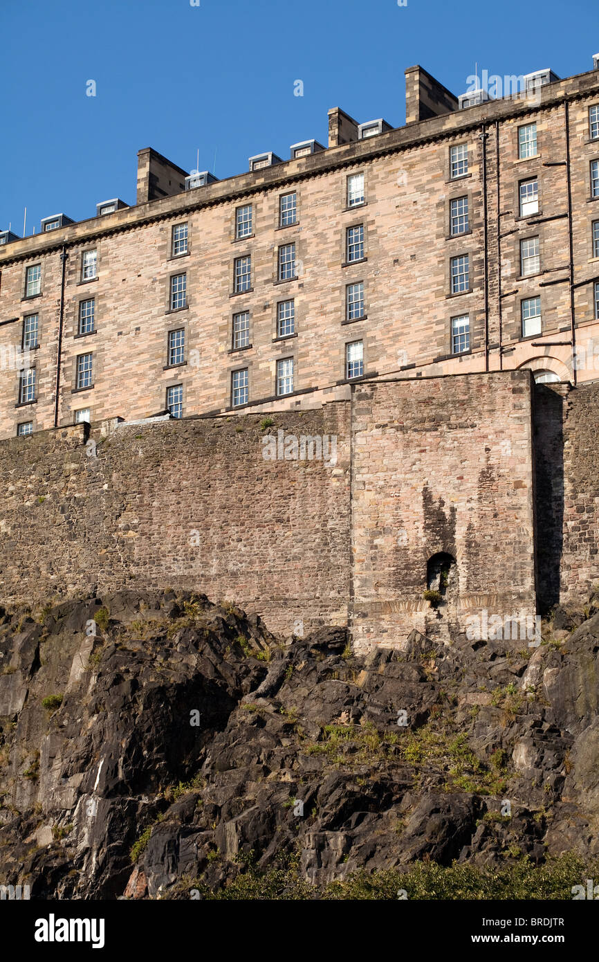 Ancient capital of scotland hi-res stock photography and images - Alamy