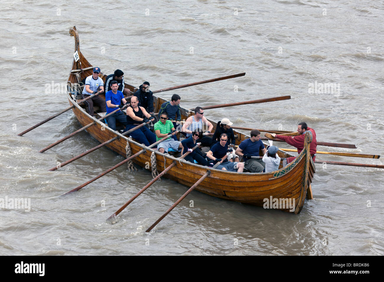 Viking river longboat hi-res stock photography and images - Alamy