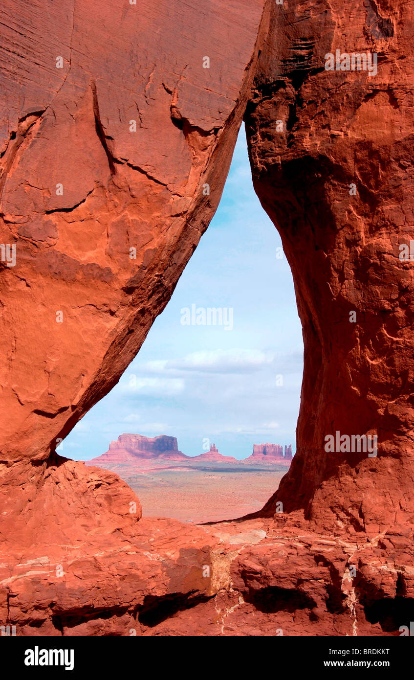 Tear Drop Arch Monument Vally USA Stock Photo - Alamy