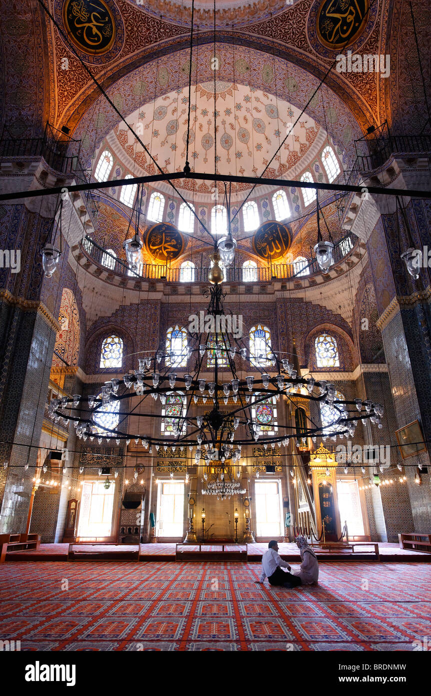 Inside of the mosque hi-res stock photography and images - Alamy