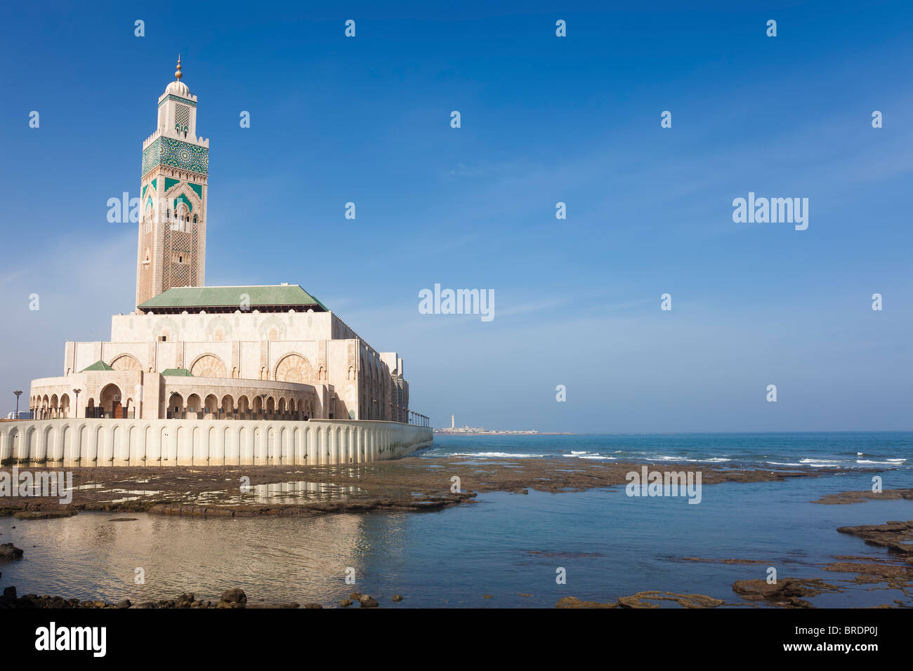 Hassan ii mosque water hi-res stock photography and images - Alamy