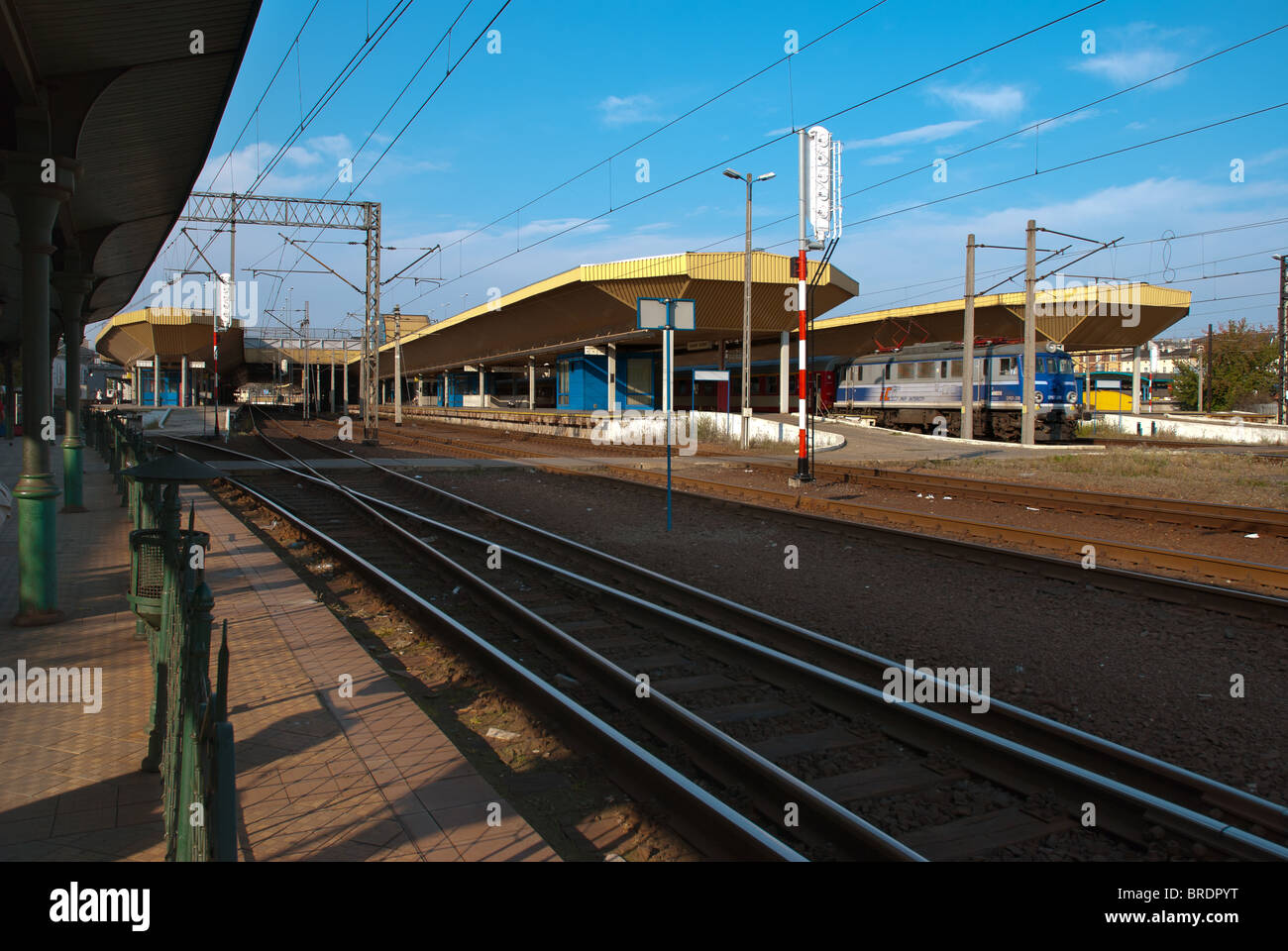 Krakow train station hi-res stock photography and images - Alamy