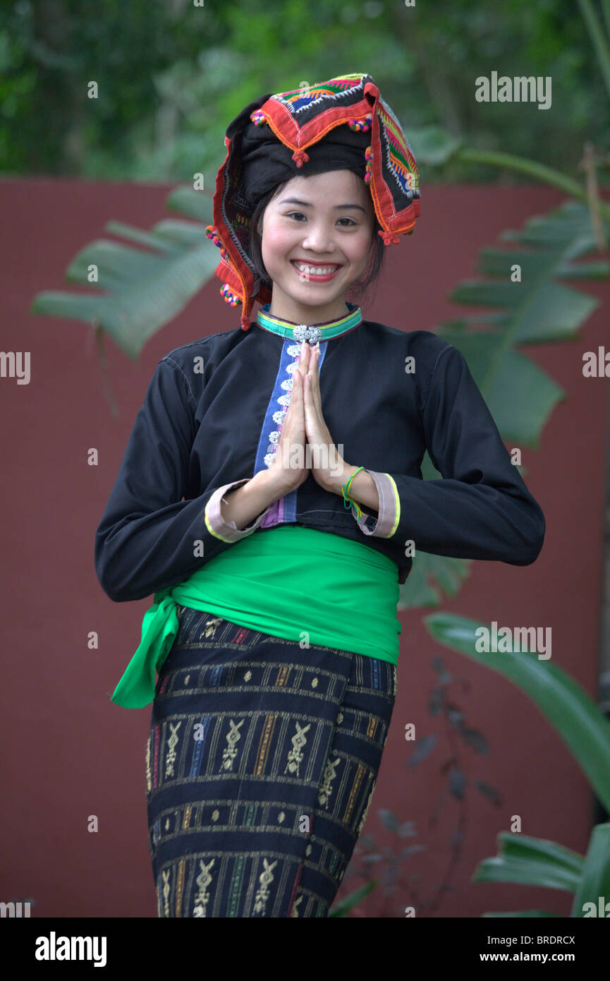 Young Laos People showing off National Costume Stock Photo - Alamy