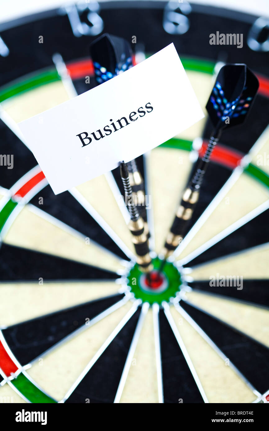 Dart & target Stock Photo - Alamy
