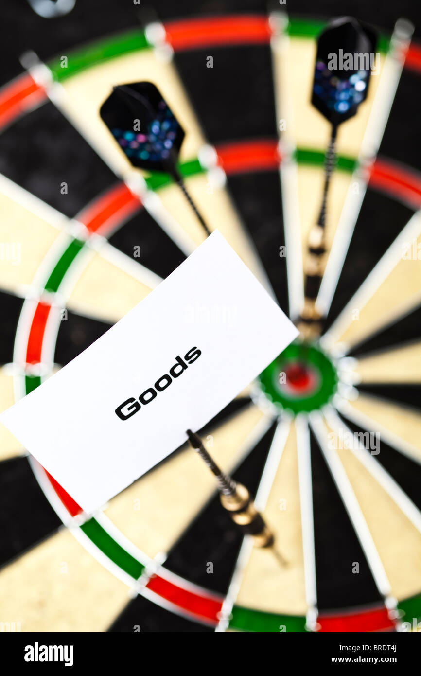 Dart & target Stock Photo - Alamy