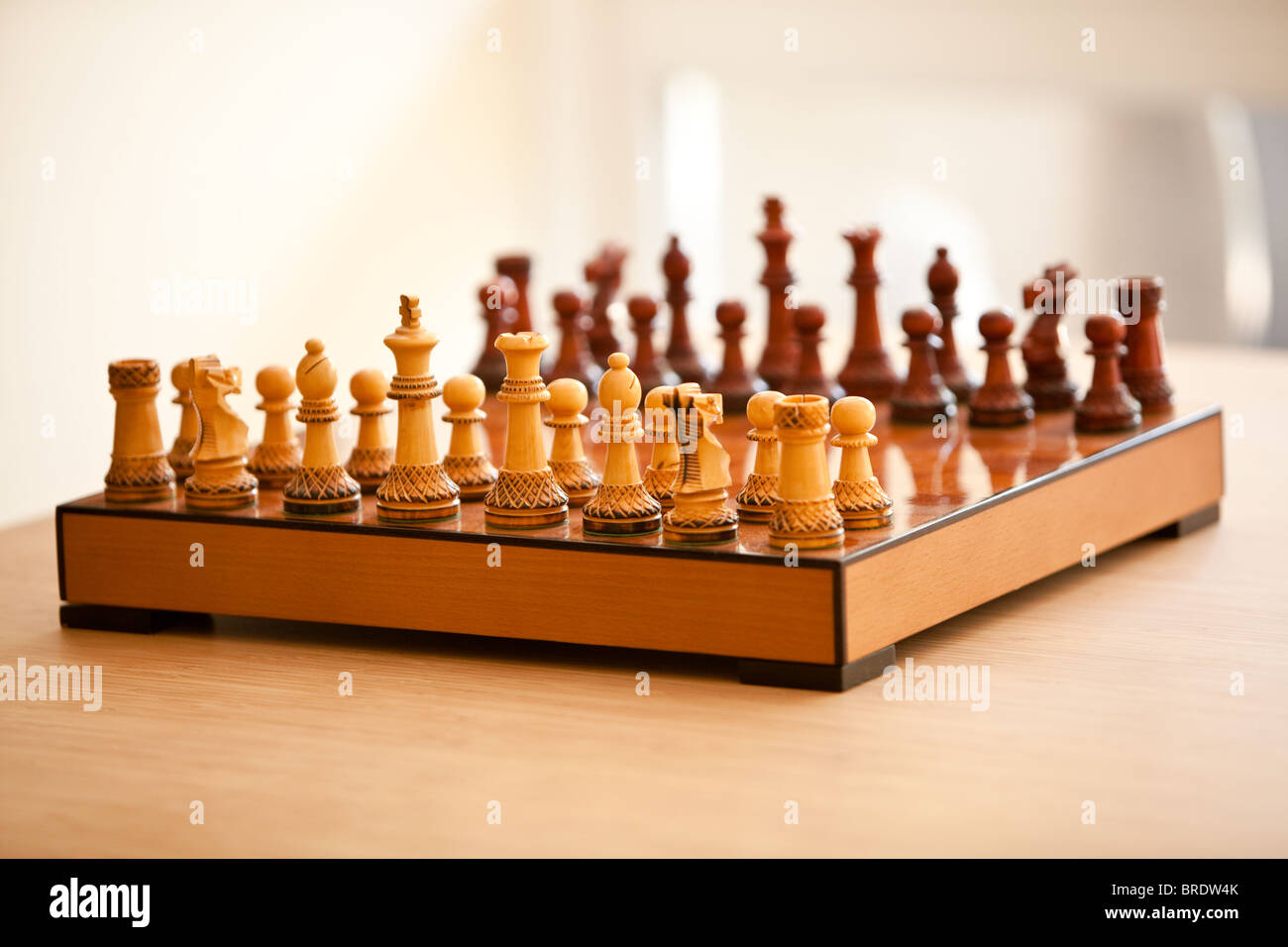 Chess board hi-res stock photography and images - Alamy