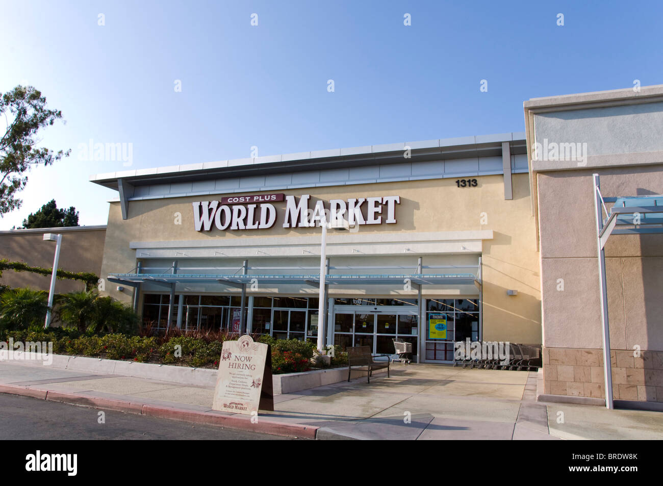 World market hi-res stock photography and images - Alamy