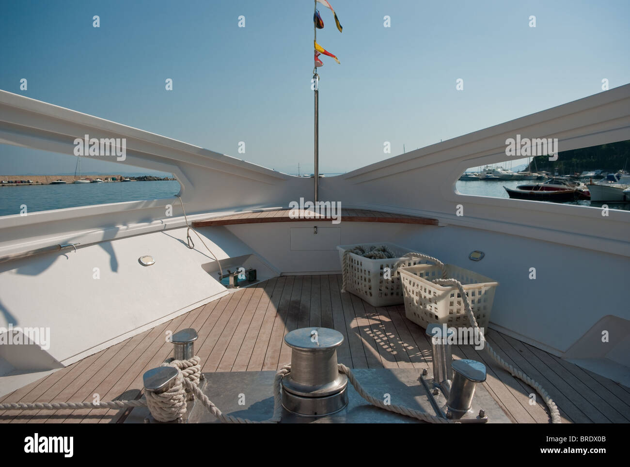 Prow of a yacht hi-res stock photography and images - Alamy