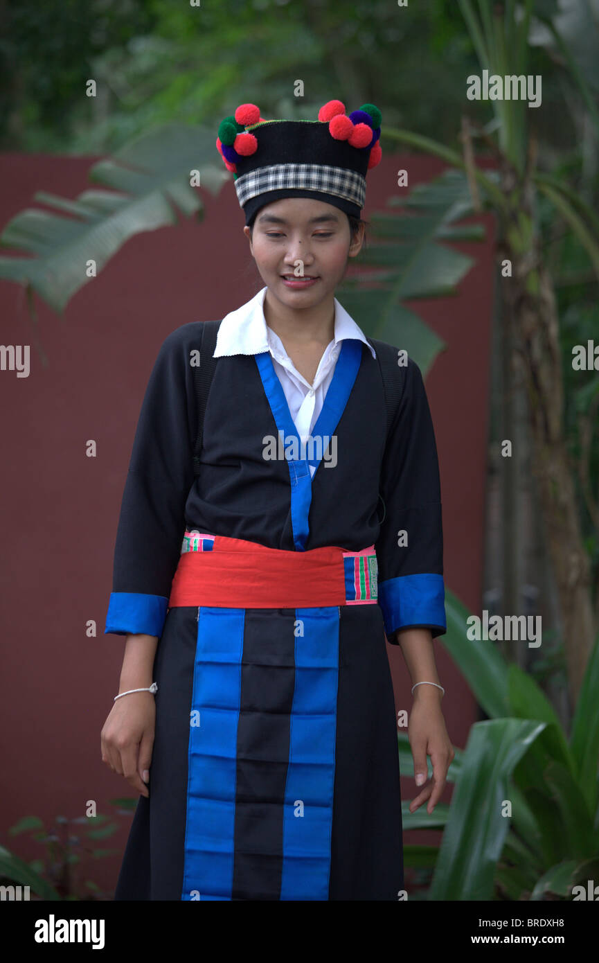Young Laos People showing off National Costume Stock Photo - Alamy